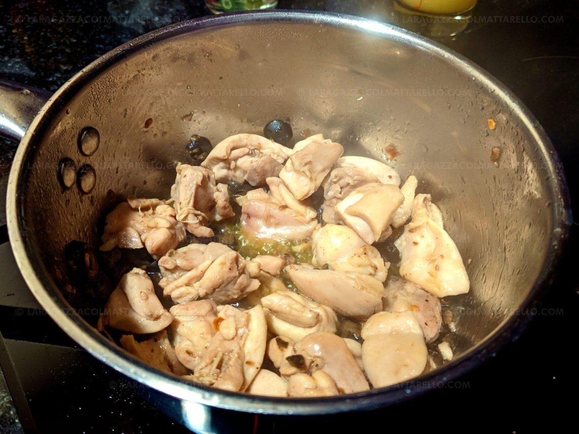 Pollo guisado con aceitunas (spezzatino di pollo con le olive) ~ La ...